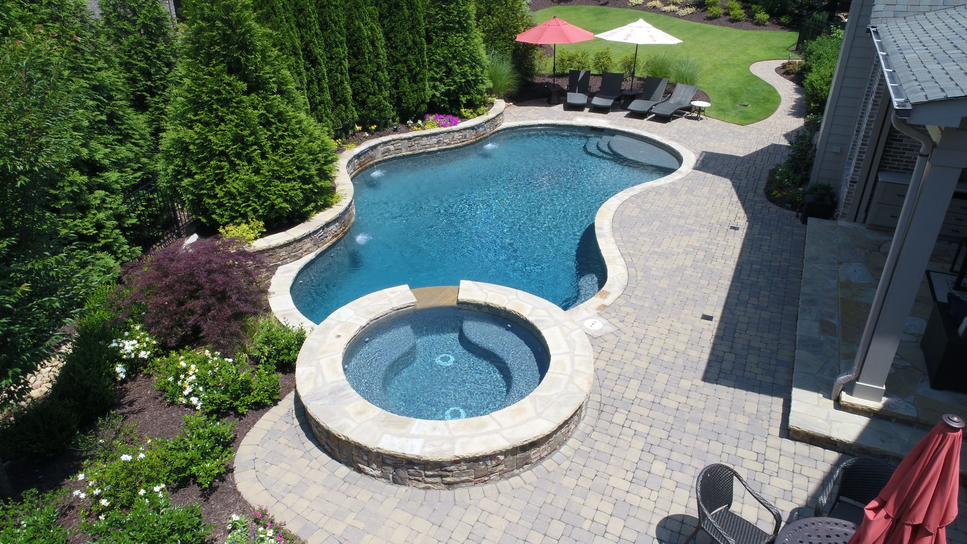 Freeform Pools Gallery | Aqua Design Pools & Spas