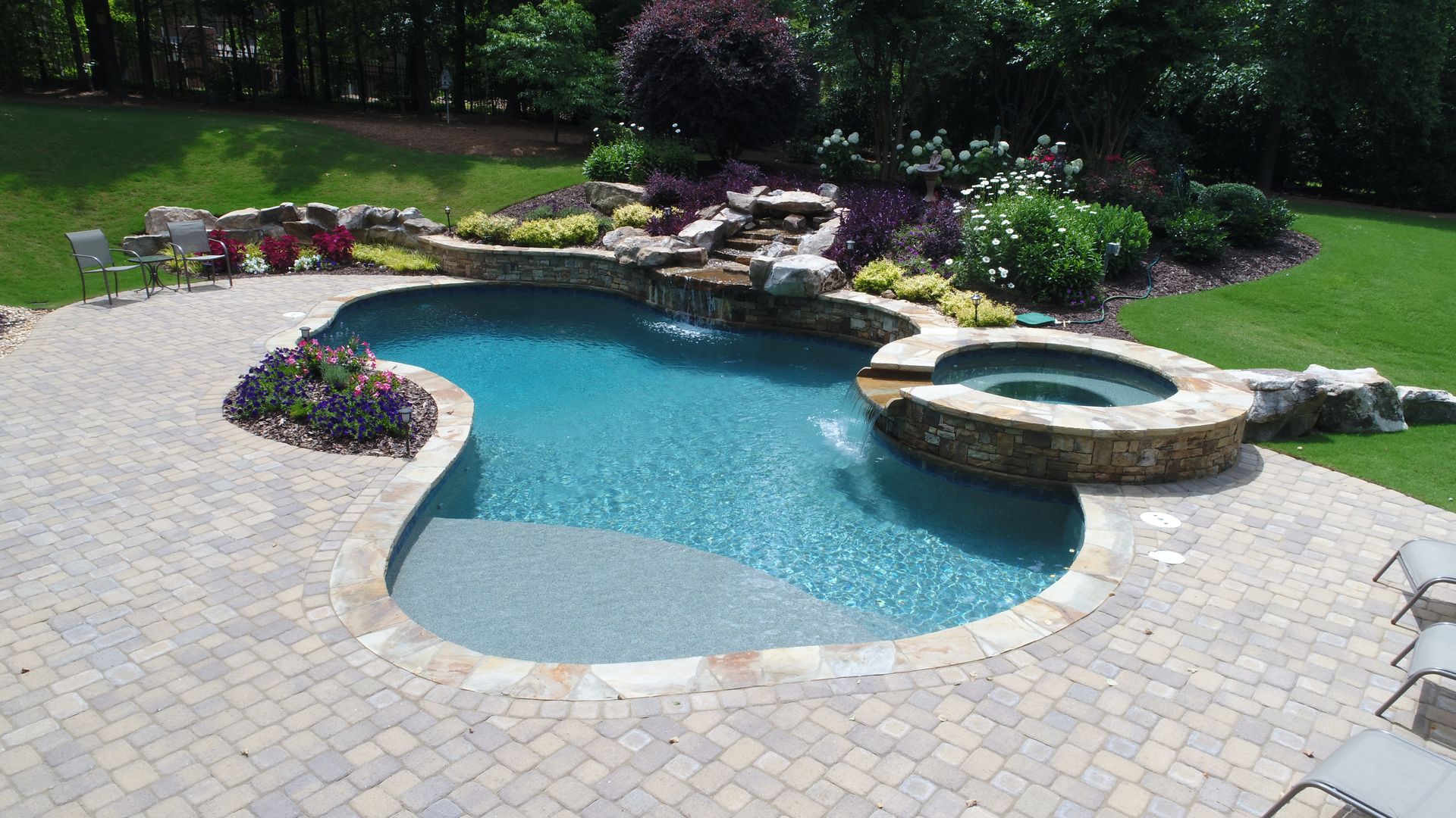 Freeform Pools Gallery | Aqua Design Pools & Spas