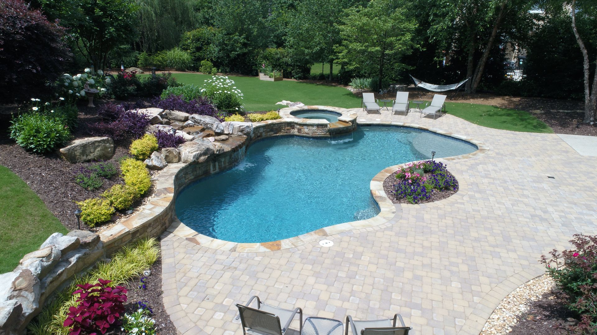 Freeform Pools Gallery | Aqua Design Pools & Spas
