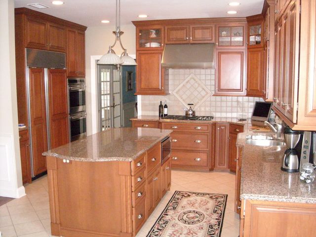Kitchen Gallery | EHST Custom Kitchens Inc