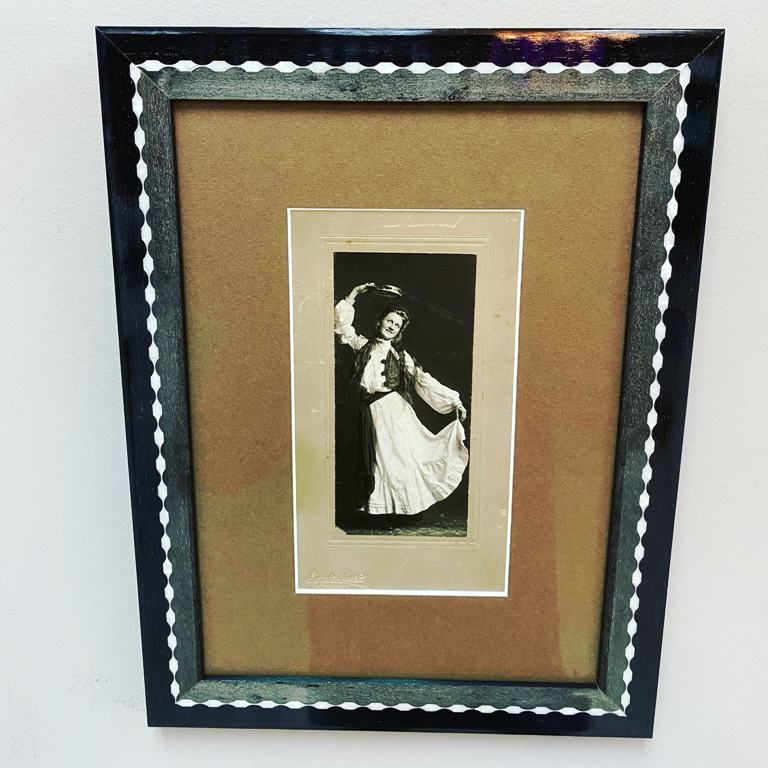 Gallery | Grand Frame Inc | Arlington Heights, IL