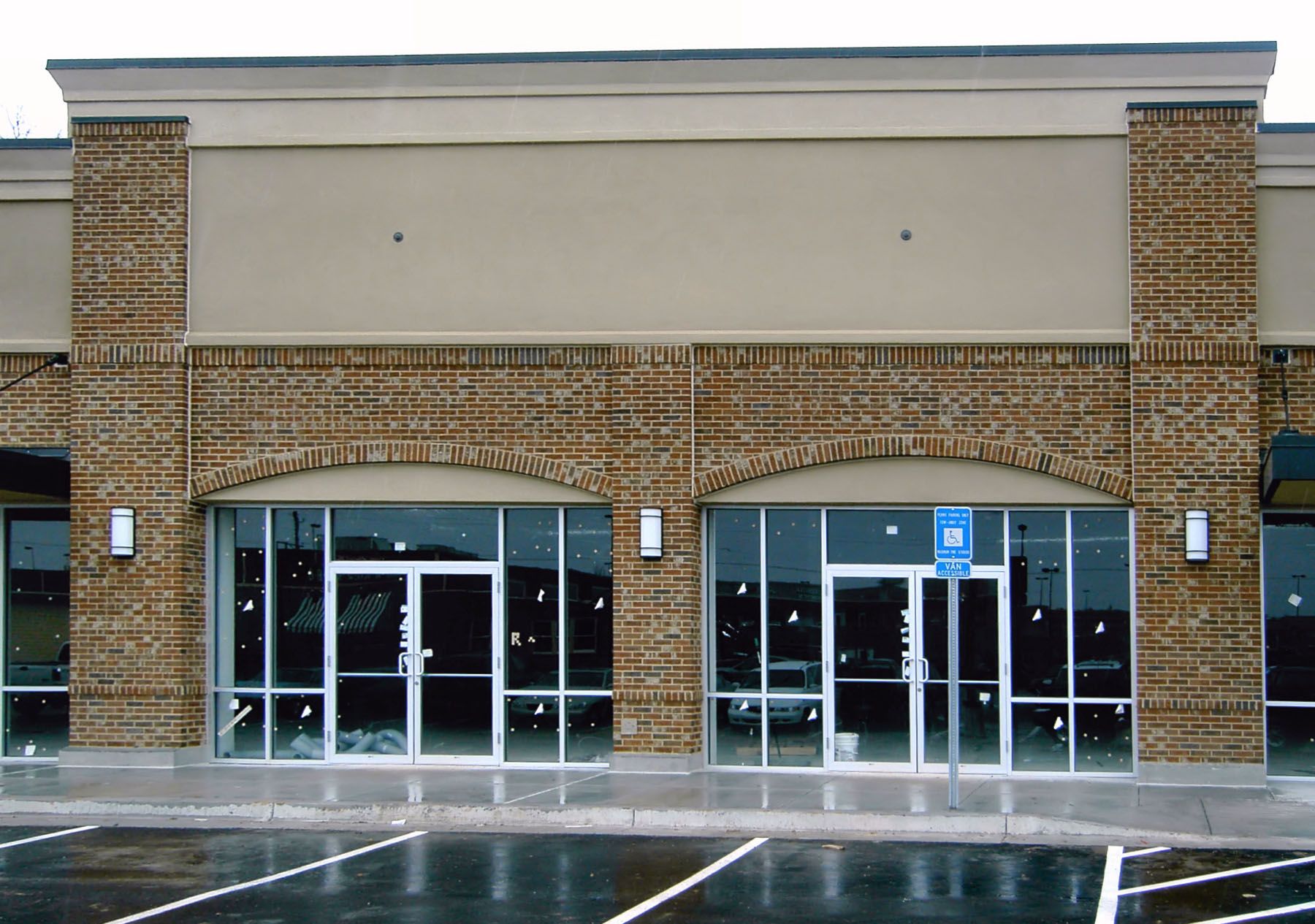 Commercial Glass & Storefront Windows in St Petersburg, Clearwater