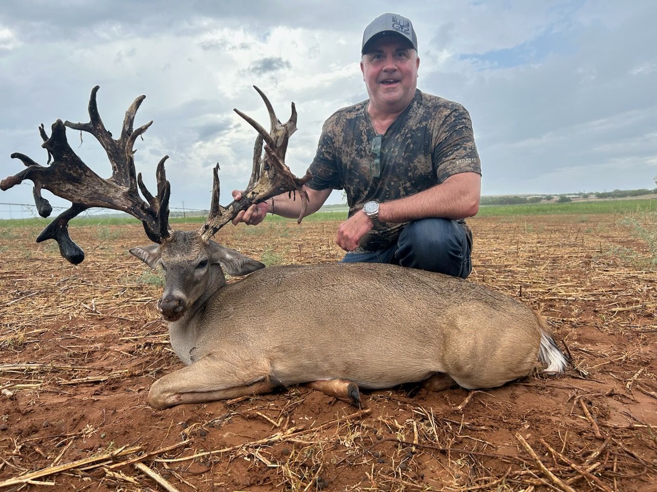 Whitetail Deer Hunting Excursions | Pearsall, TX