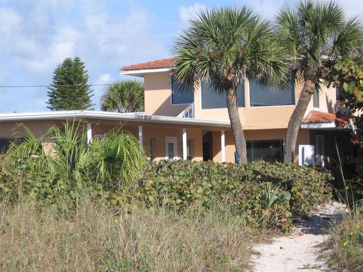 A Beach Retreat On Casey Key Gallery | Nokomis, FL
