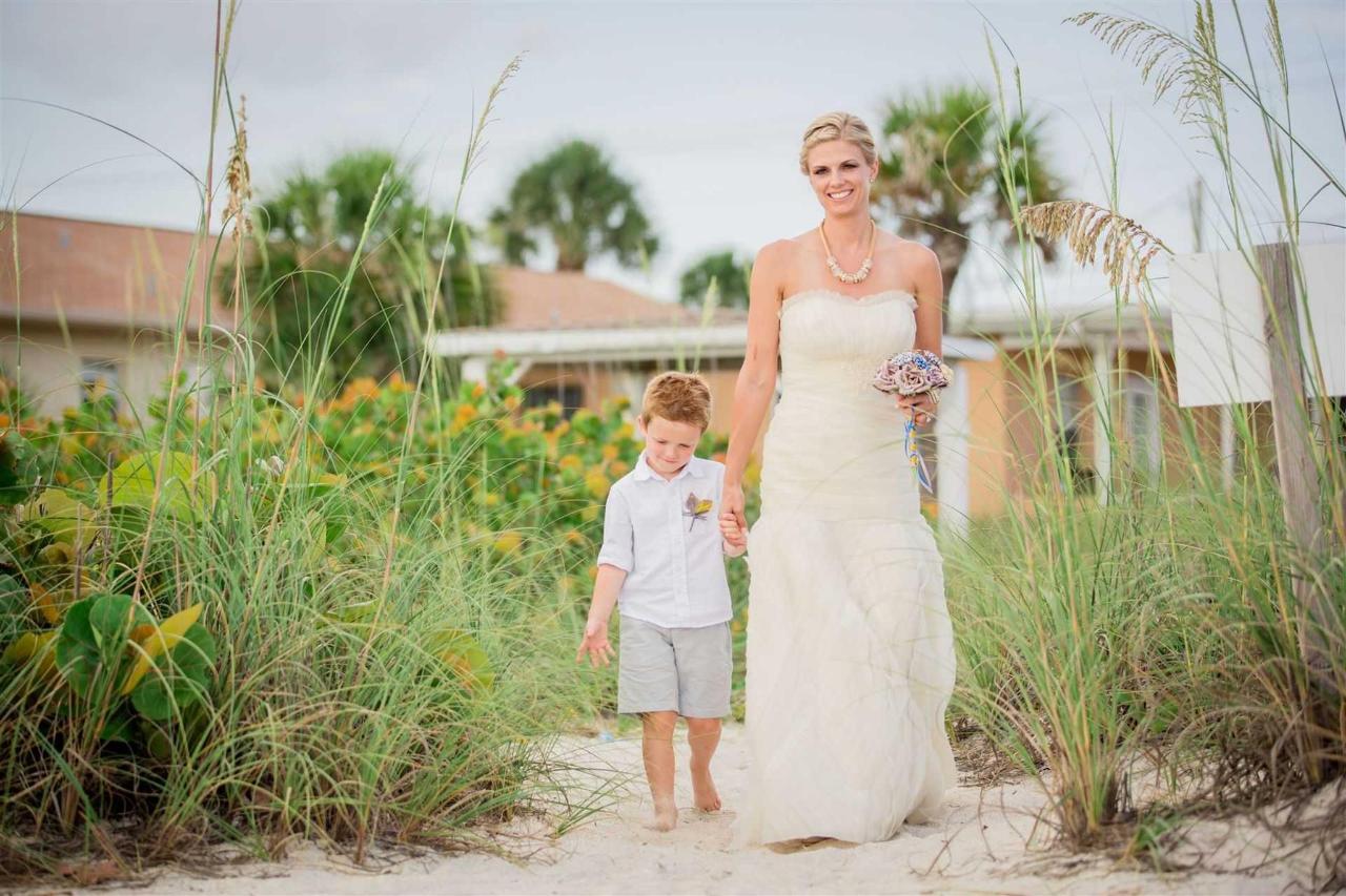 A Beach Retreat On Casey Key Gallery | Nokomis, FL