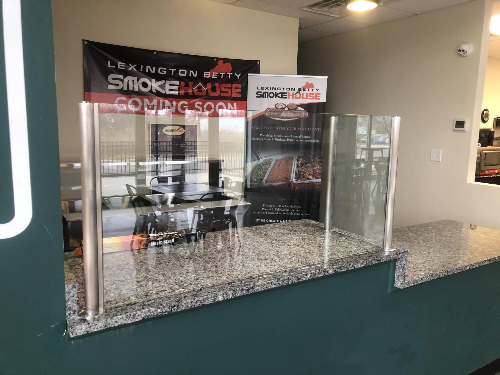 Pronto Glass & Mirror Inc Photo Gallery | Chicago, IL