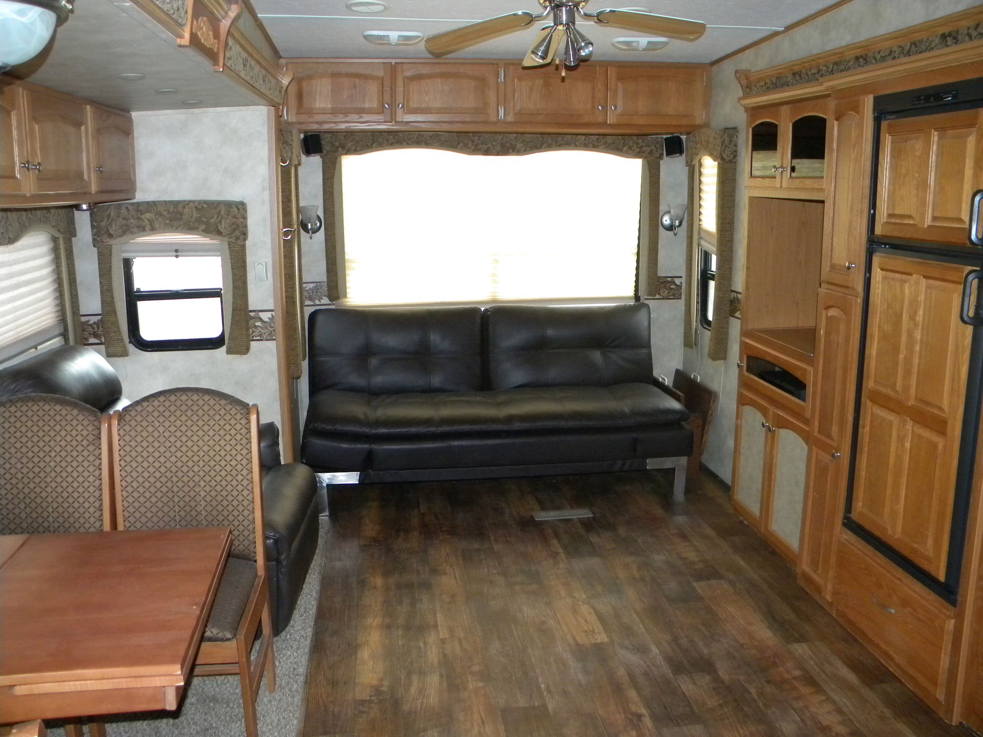 Comrie RV | RV Used| RV Clearance| Fifth Wheel Trailers | Fifth Wheel ...