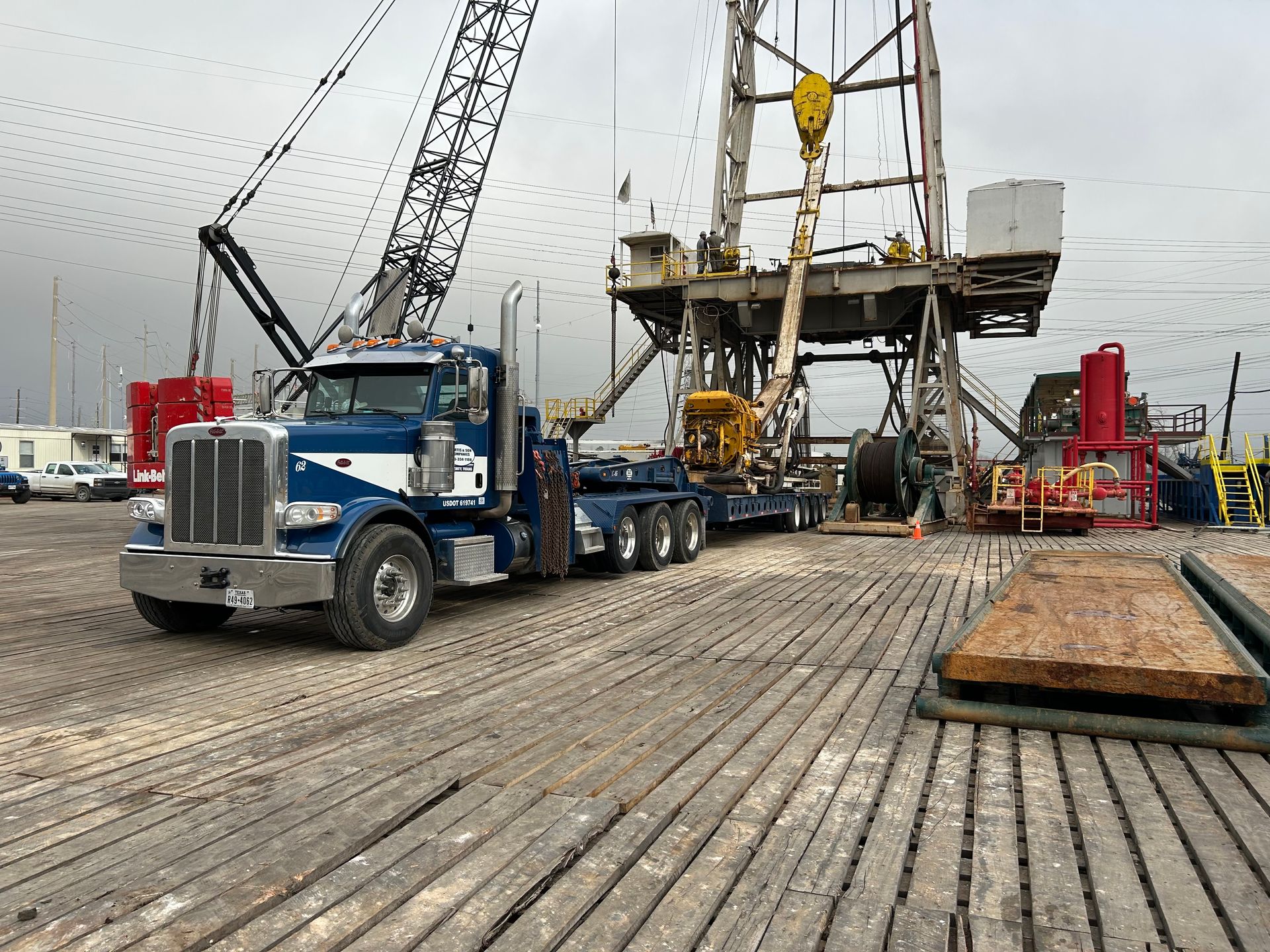 Heavy Hauling and Rig Moving | Texas and Louisiana
