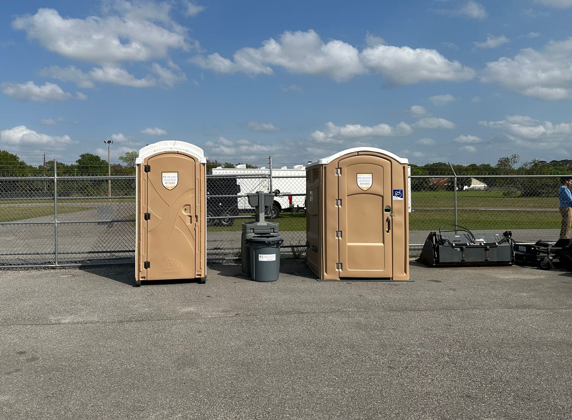 Porta Potty Companies FL | Luxe Flush
