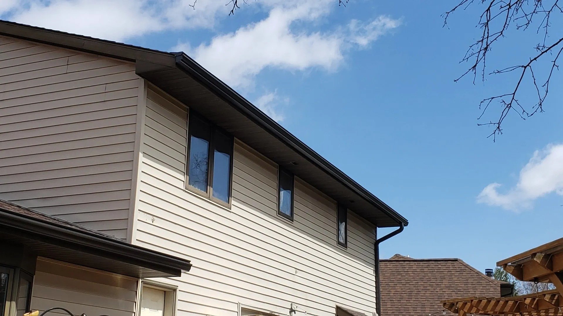 Musket Brown 5 inch Gutter, 3x4 Downspout, and Leaf-X