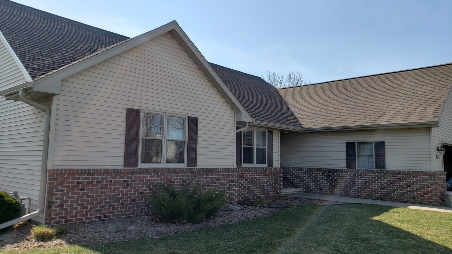 Clay 5 inch Gutter and 3x4 Downspouts