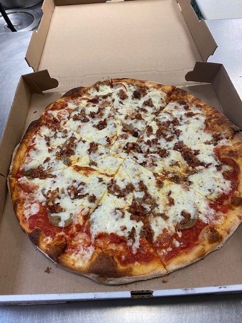 Pisa Pizza Gallery | Malden, MA