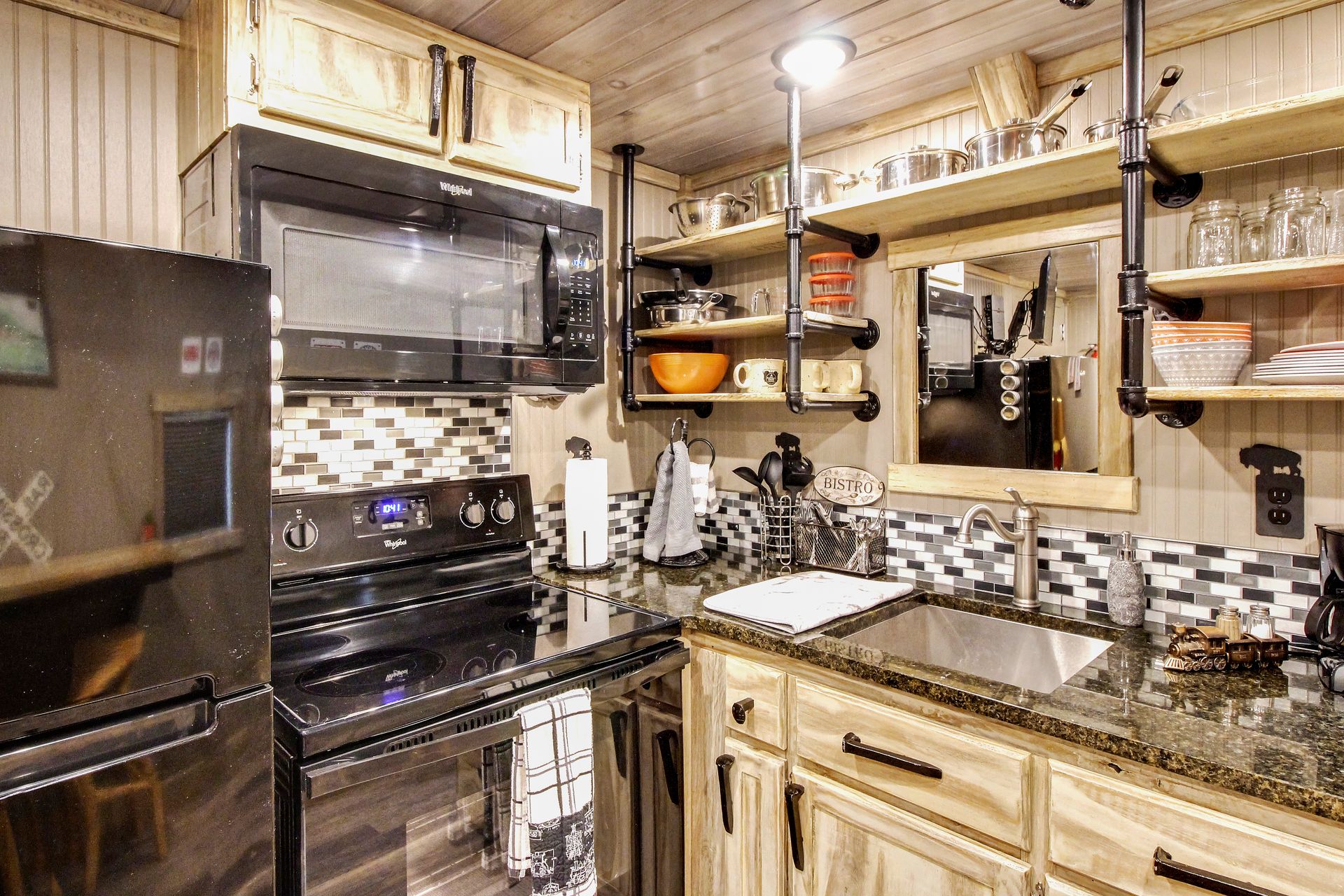 Caboose Lodging Rentals | Buffalo Creek Vacations | Clyde NC