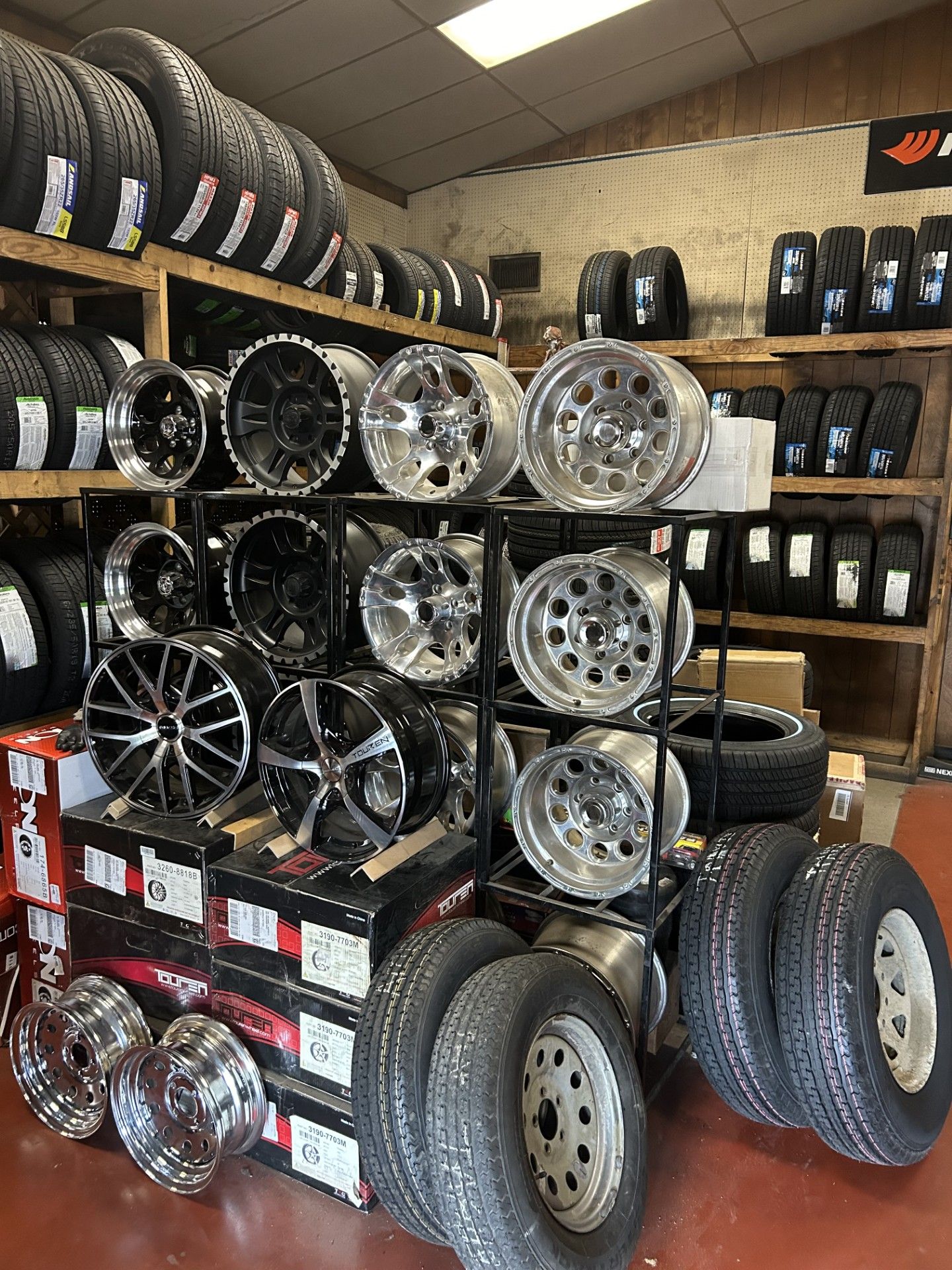 Gallery | Tire Barn Inc