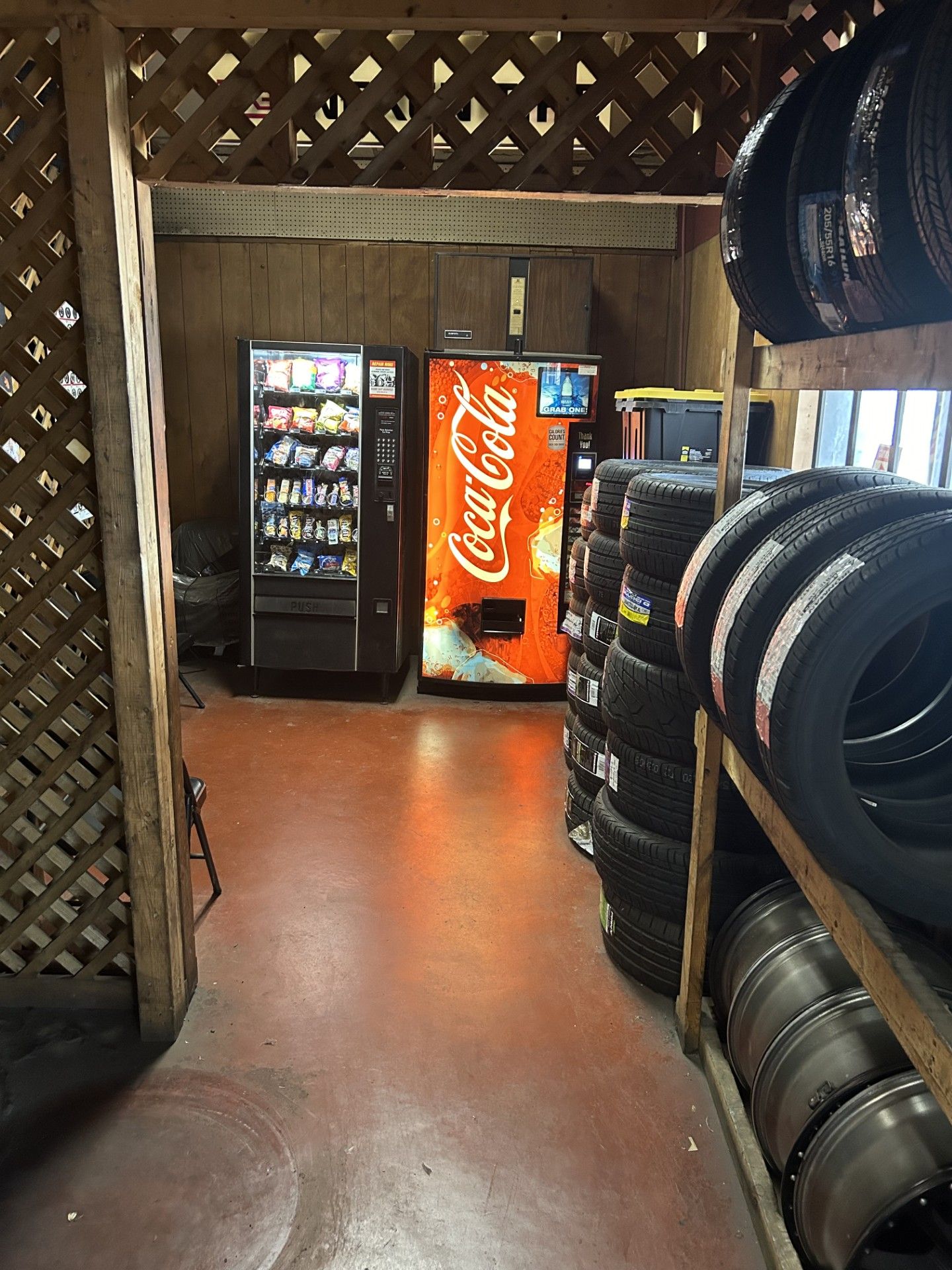 Gallery | Tire Barn Inc