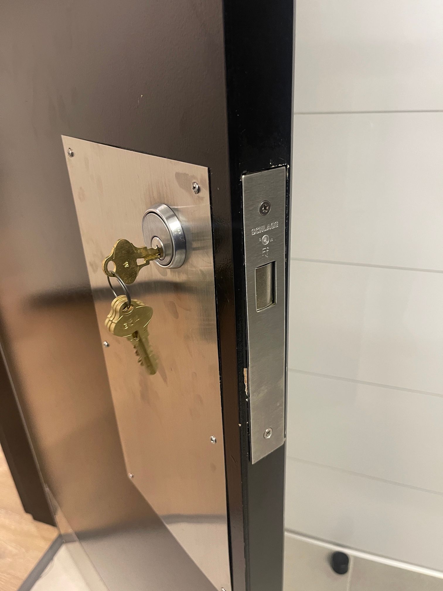 Gallery | B&B Lock & Security