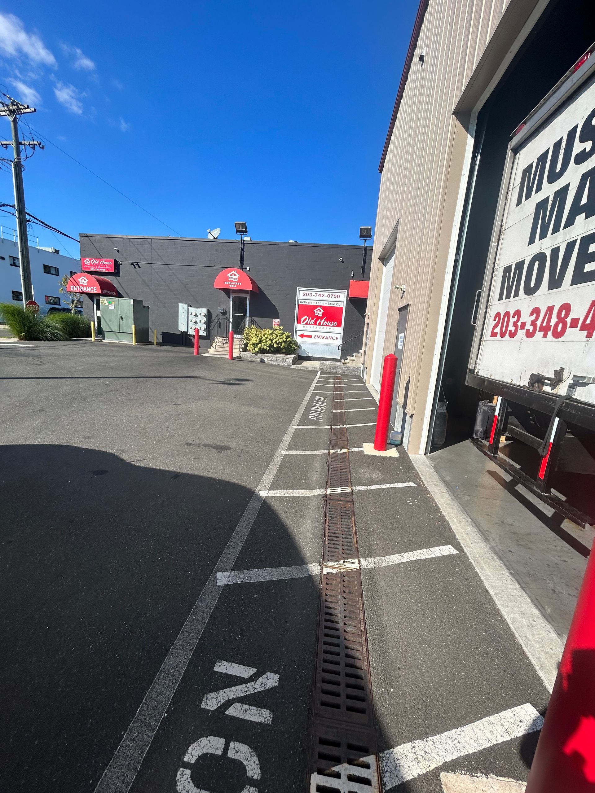 Gallery | Muscle Man Movers & Storage