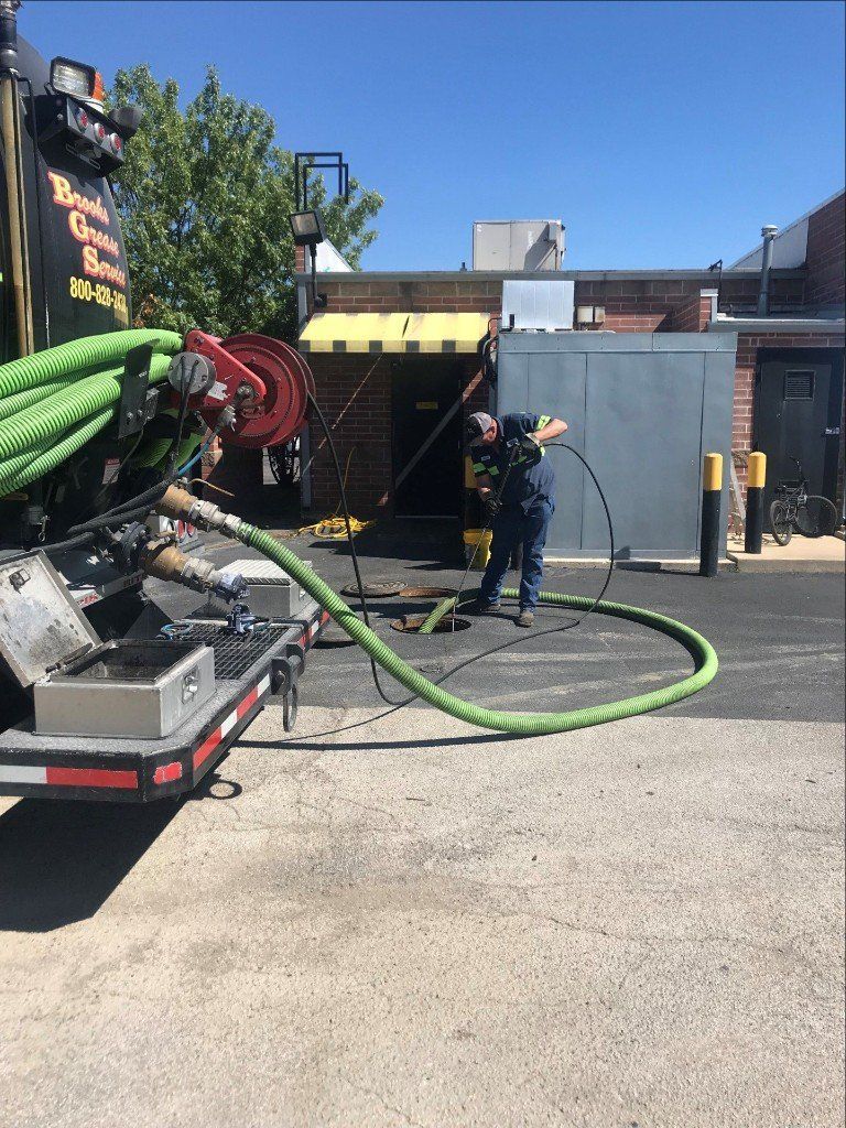 Oil and Grease Traps | Brooks Grease Service | The Midwest