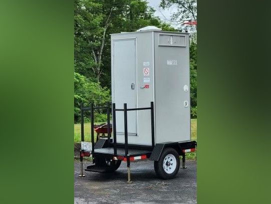 The VIP Single Stall | Got to Go Portable Restrooms