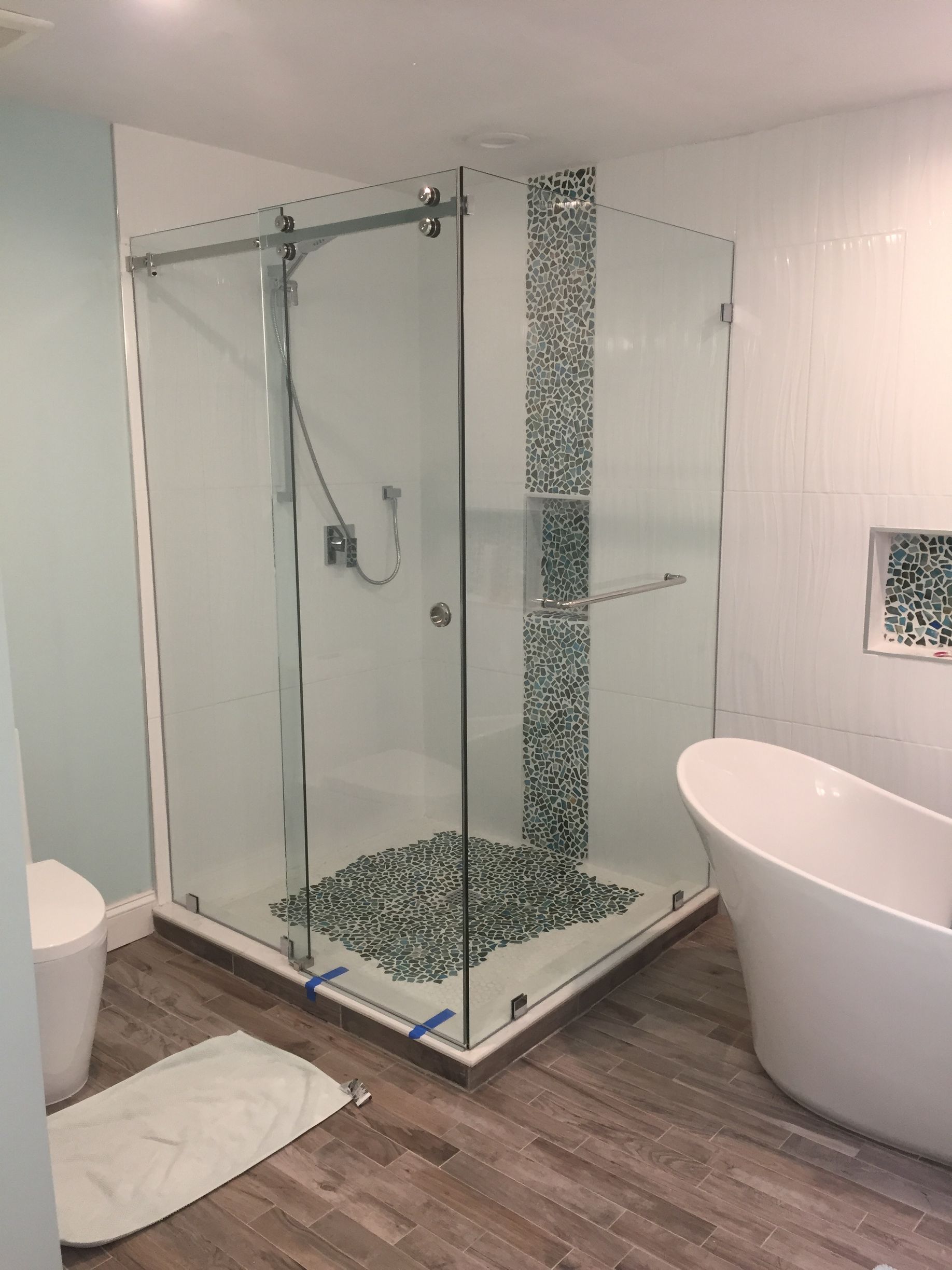 Shower & Tub Enclosures | West Palm Beach, FL