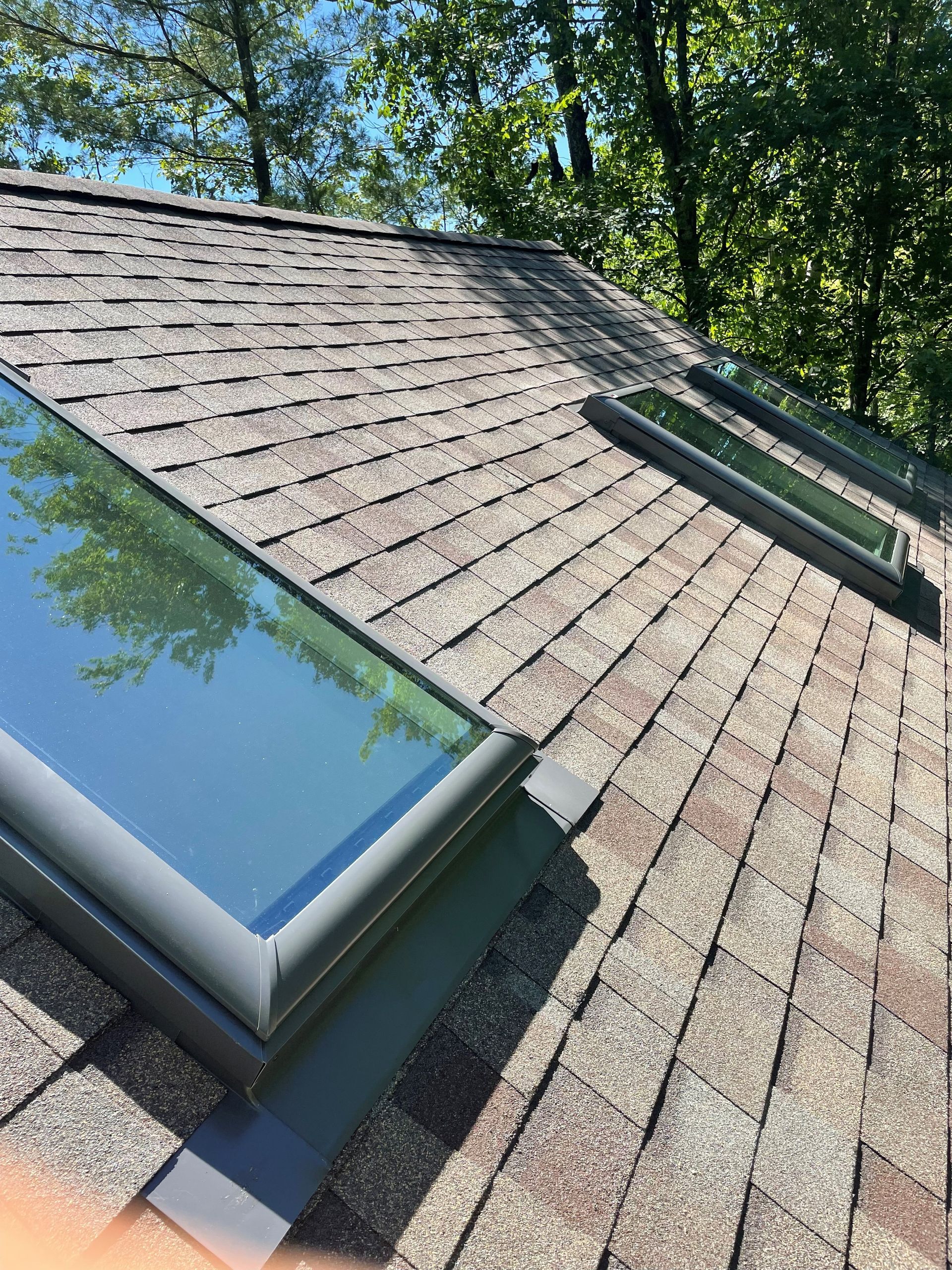 Gallery | Henry's Roofing Co. Inc.