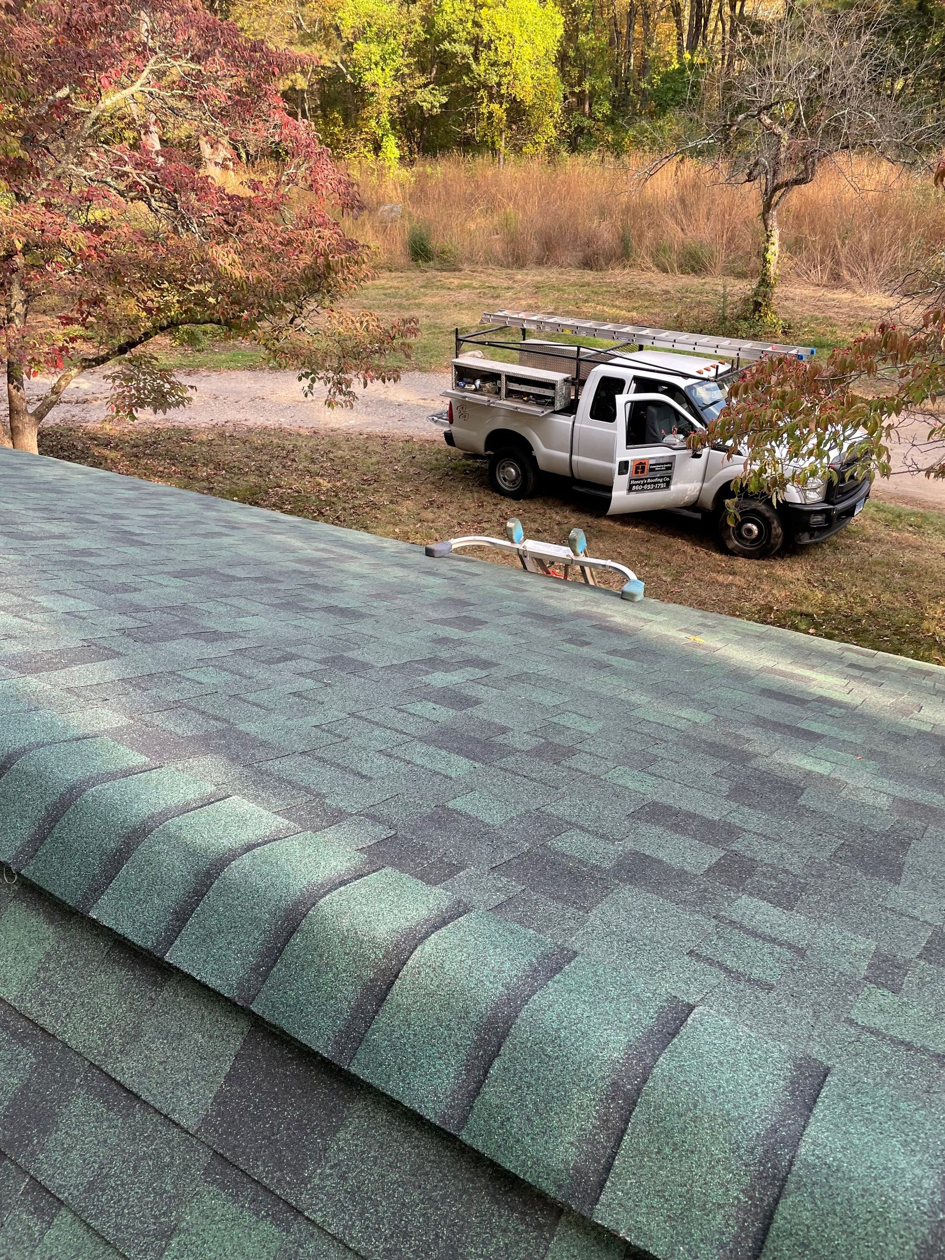 Gallery | Henry's Roofing Co. Inc.