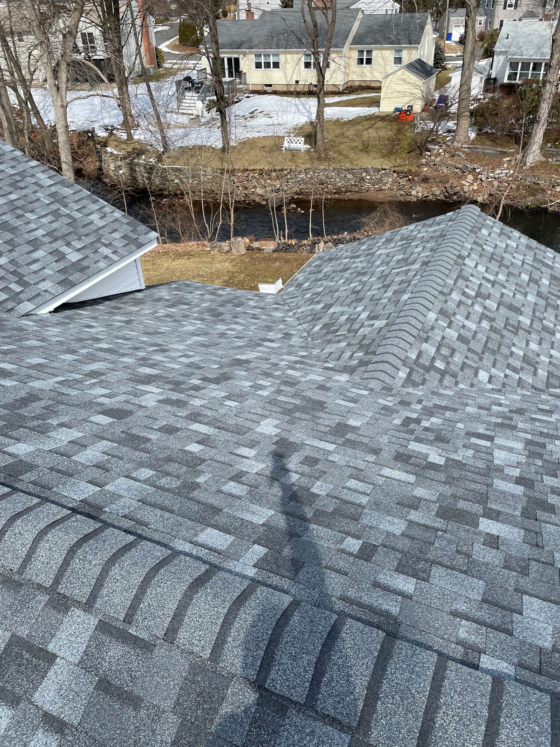 Gallery | Henry's Roofing Co. Inc.