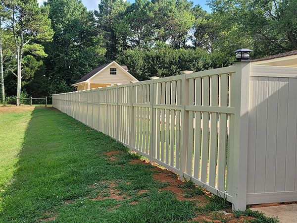 PVC and Vinyl Fence Sales and Installations | Athens, AL