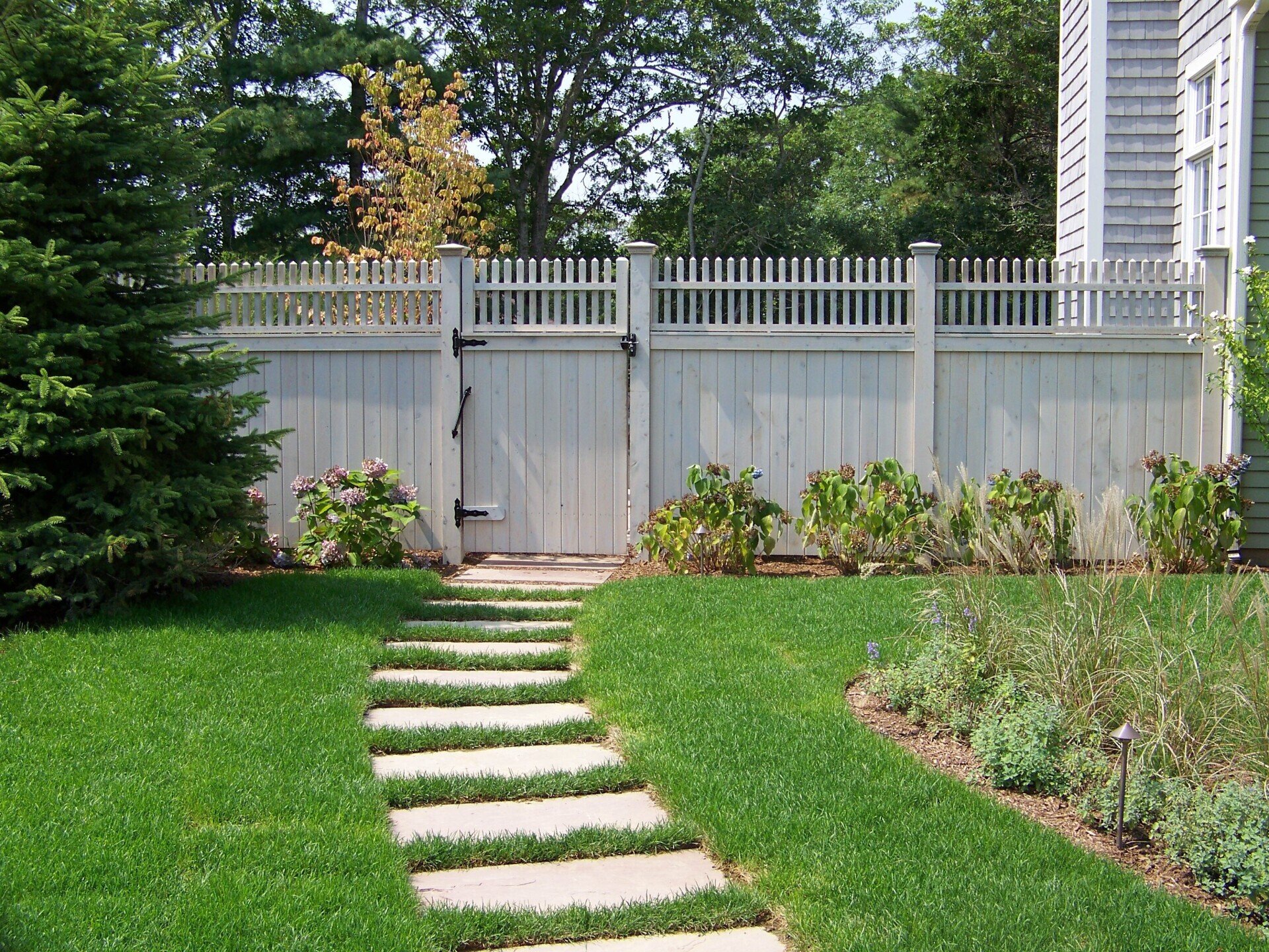 Eagle Fence Company Cape Cod Gallery | East Falmouth, MA