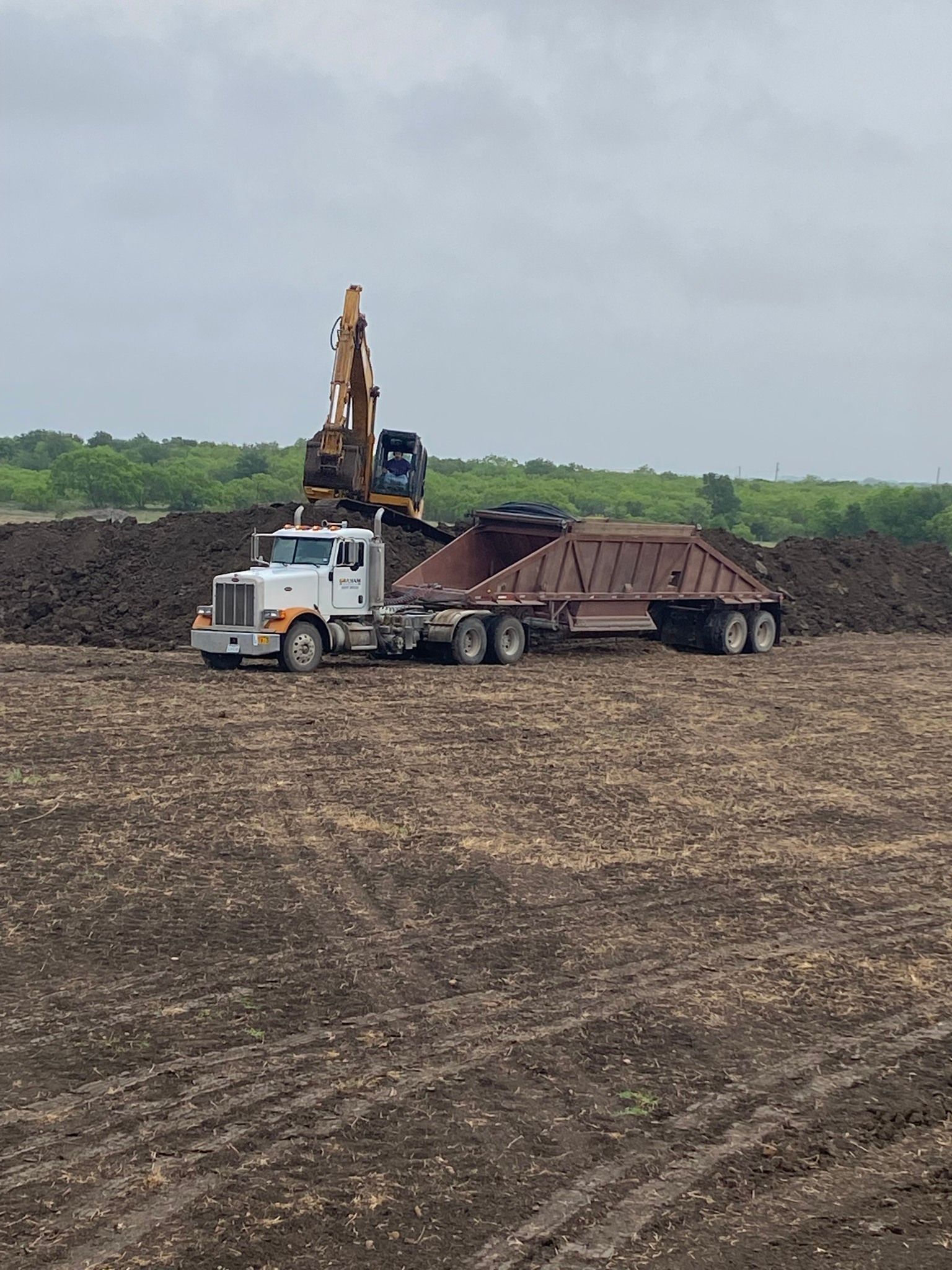 Bulk Sand & Gravel Delivery | New Braunfels, TX