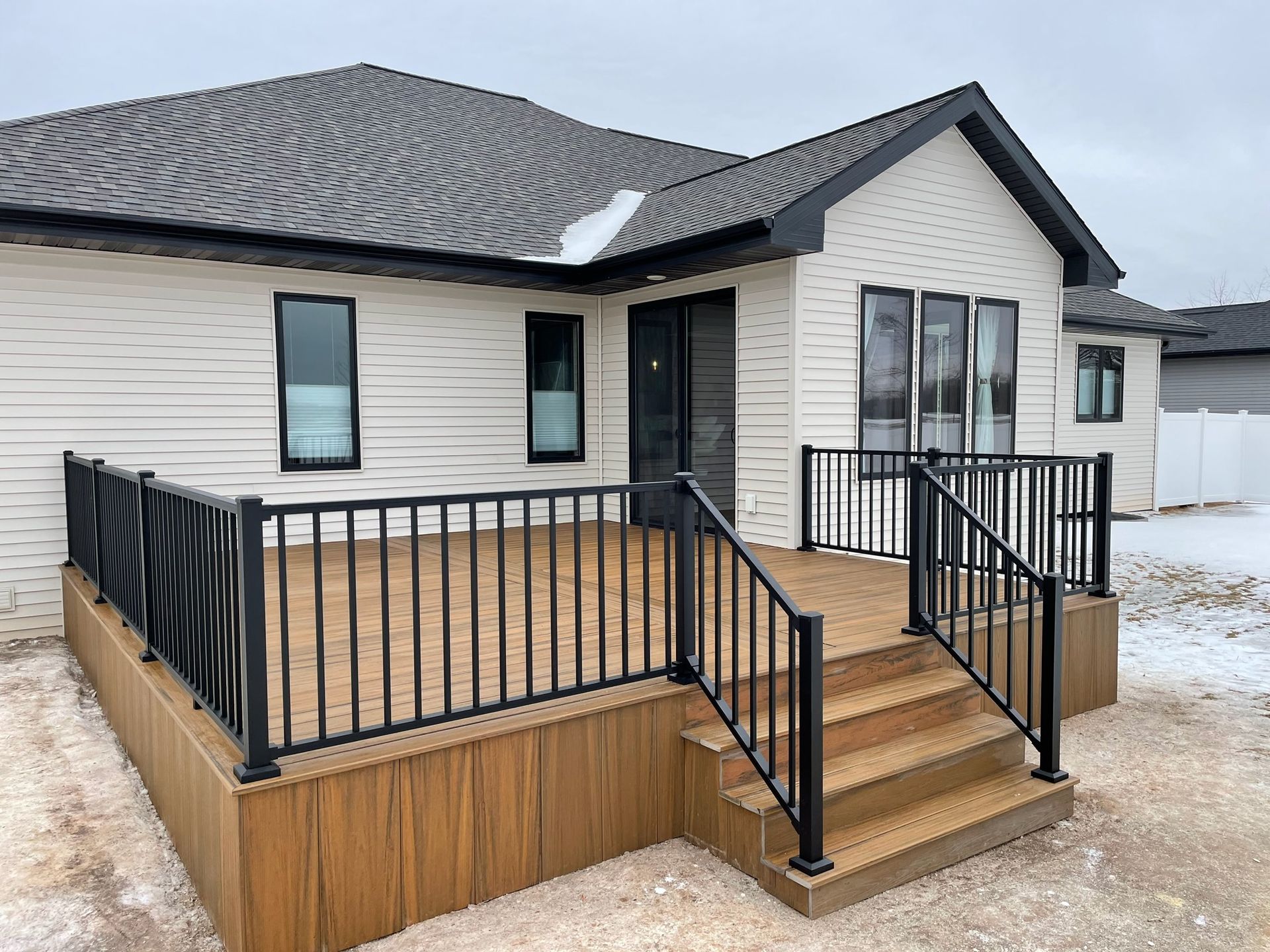 Dave Van Rite Construction - Creative Decks & Landscaping Gallery Green Bay