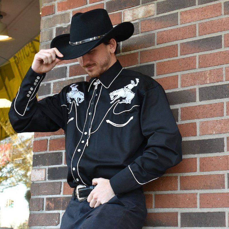 Apparel Sales | Roseville, MI