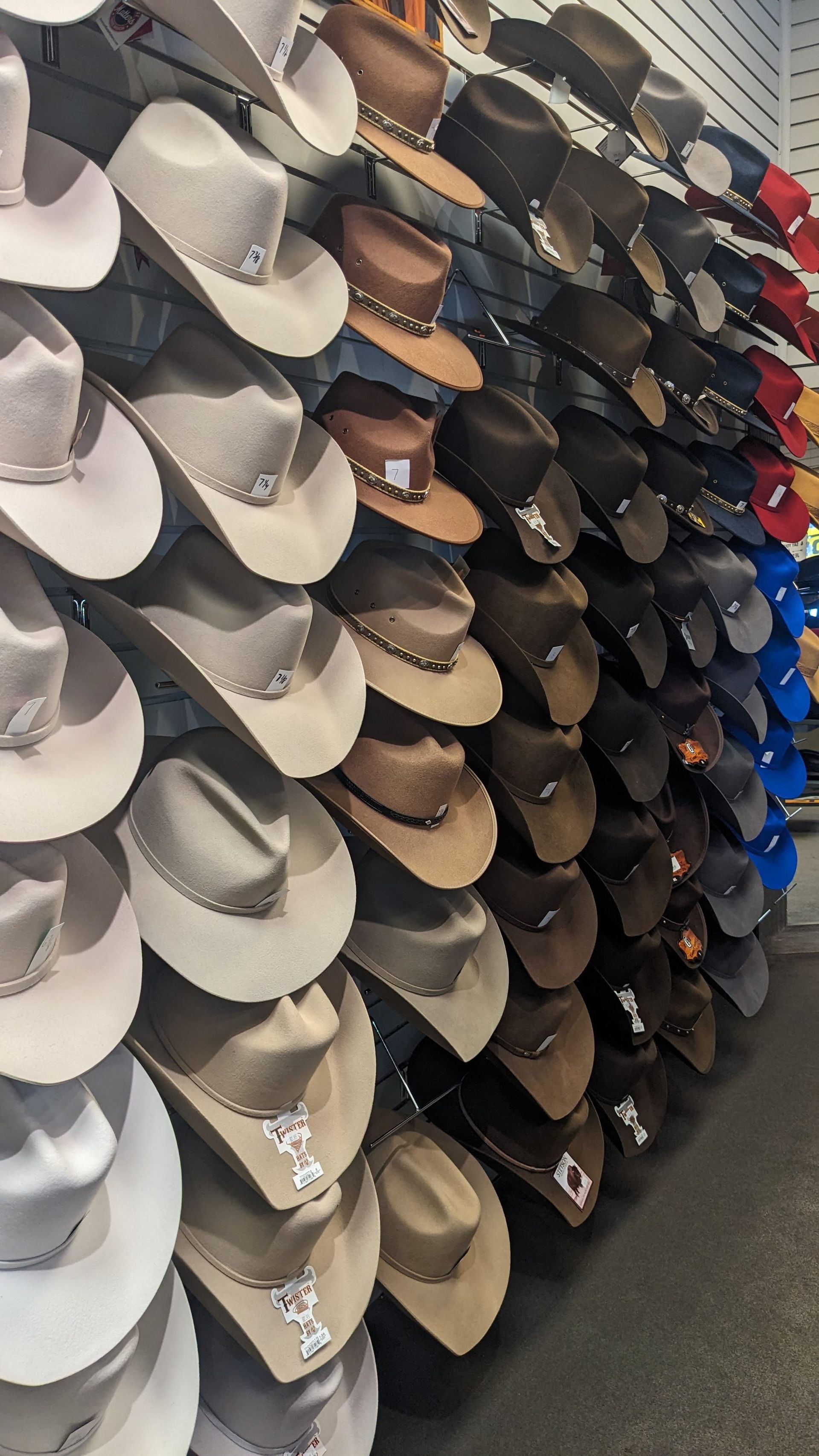 Hats & Hat Services for Detroit | Roseville, MI