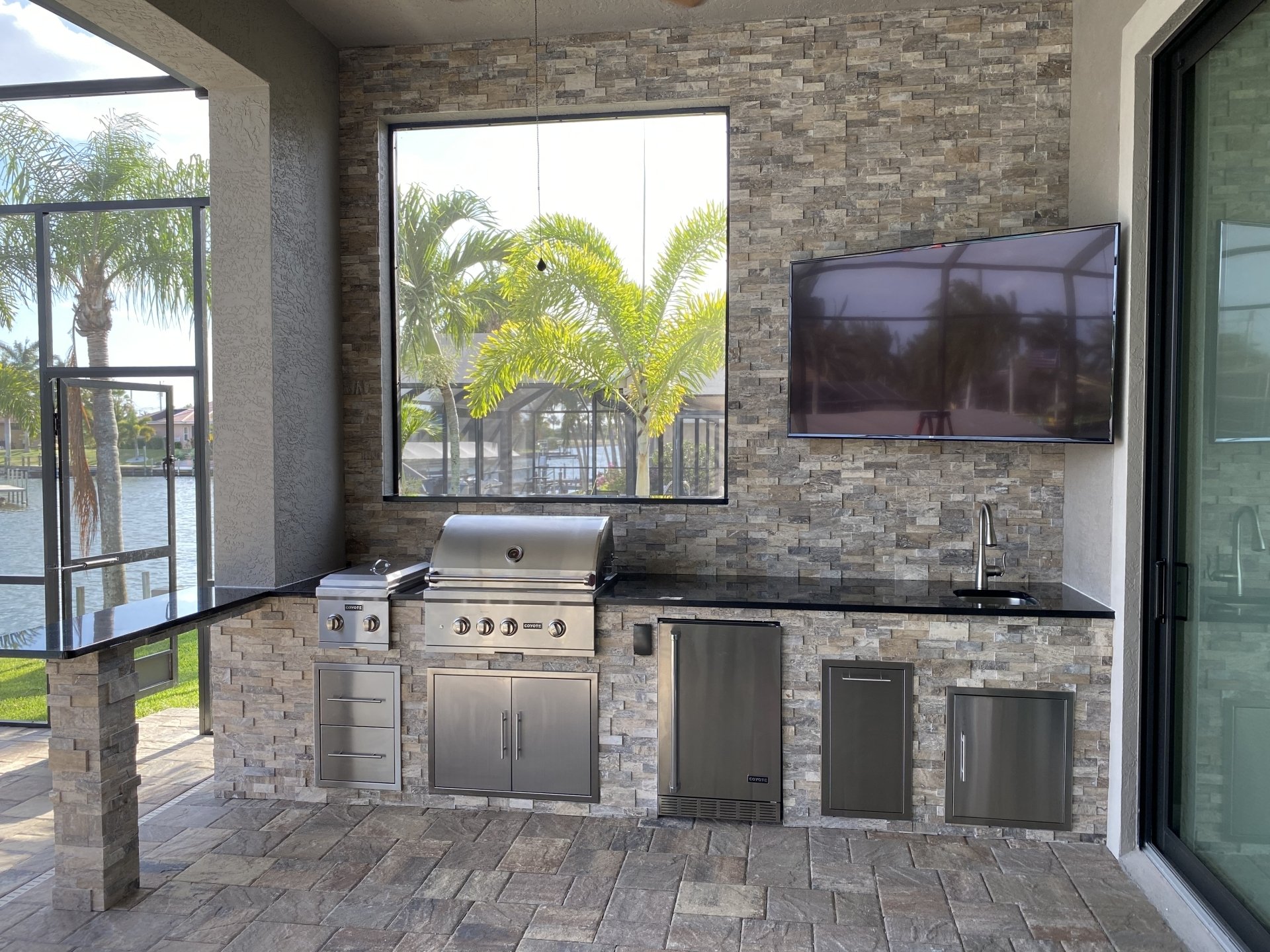 The Outdoor Kitchen Outlet Photo Gallery | Naples, FL | Cape Coral, FL