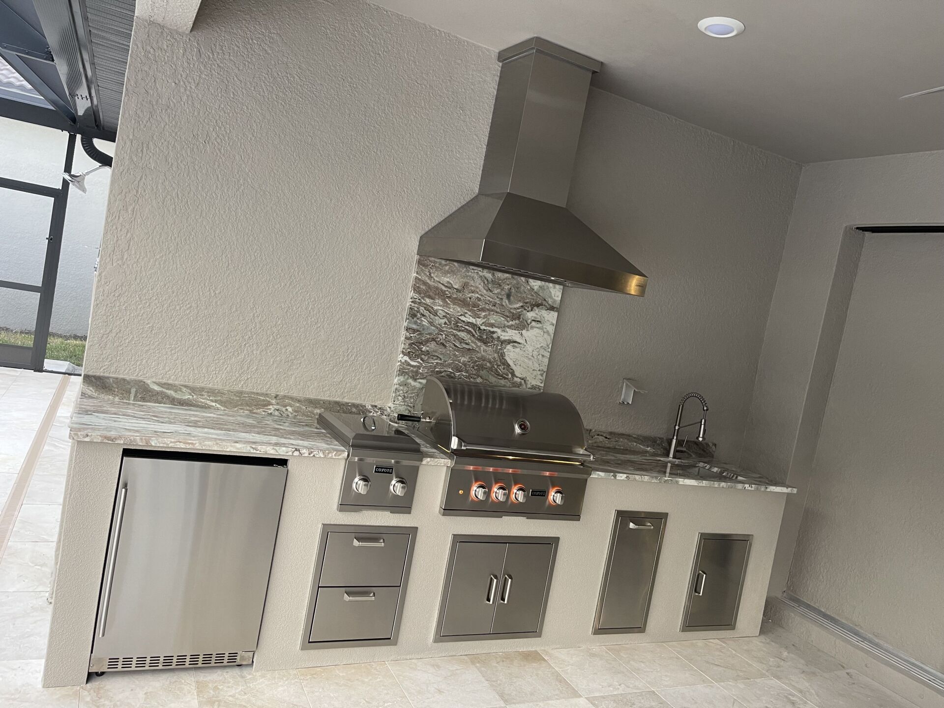 The Outdoor Kitchen Outlet Photo Gallery | Naples, FL | Cape Coral, FL