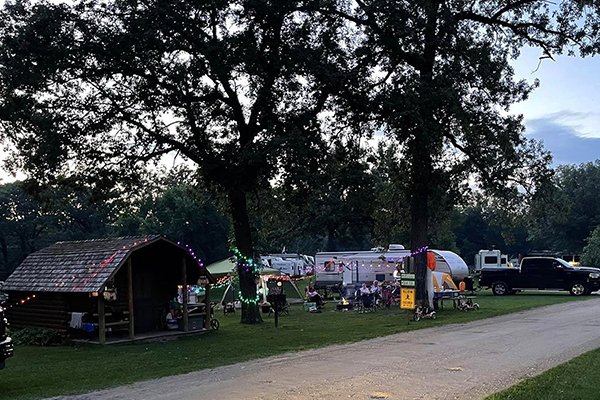 Camping Services | Brookside Campground Blooming Prairie MN