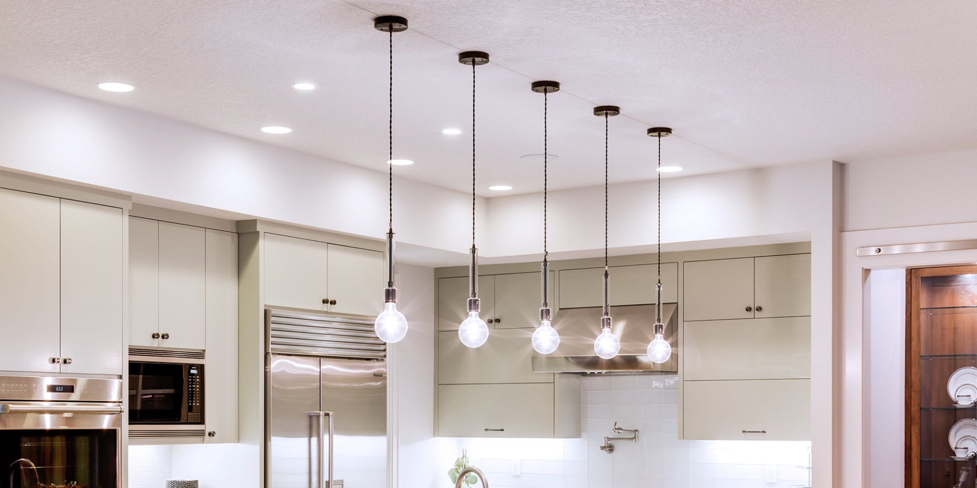 RE Wholesale Lighting | Lighting Contractor | Los Angeles CA