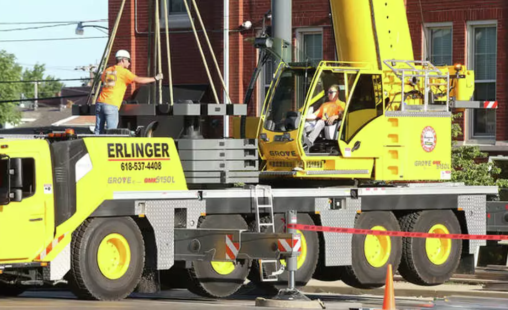 Crane Rentals Springfield, IL | Russ Erlinger Crane Service
