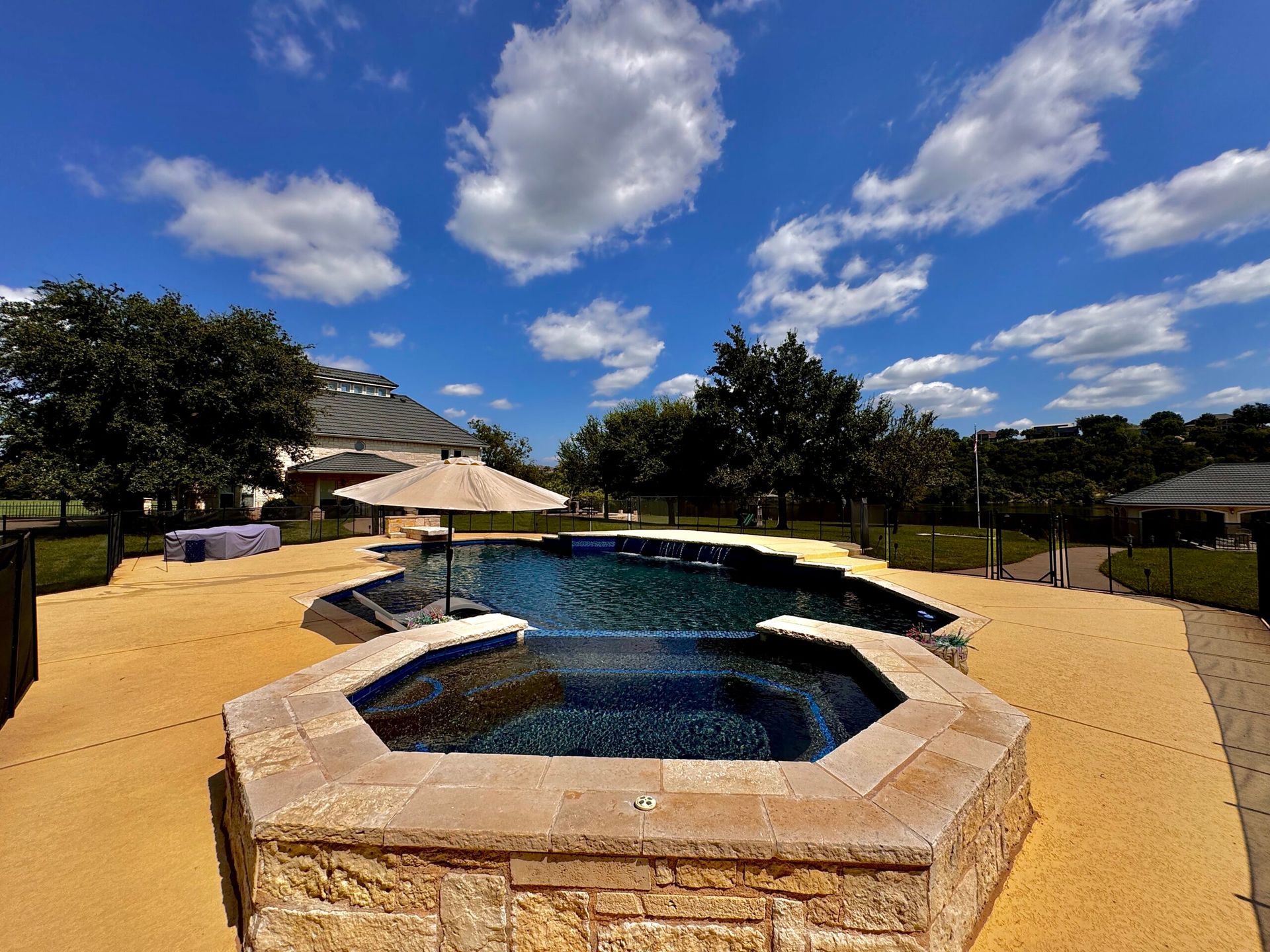 Gallery | Dallas-Fort Worth, TX