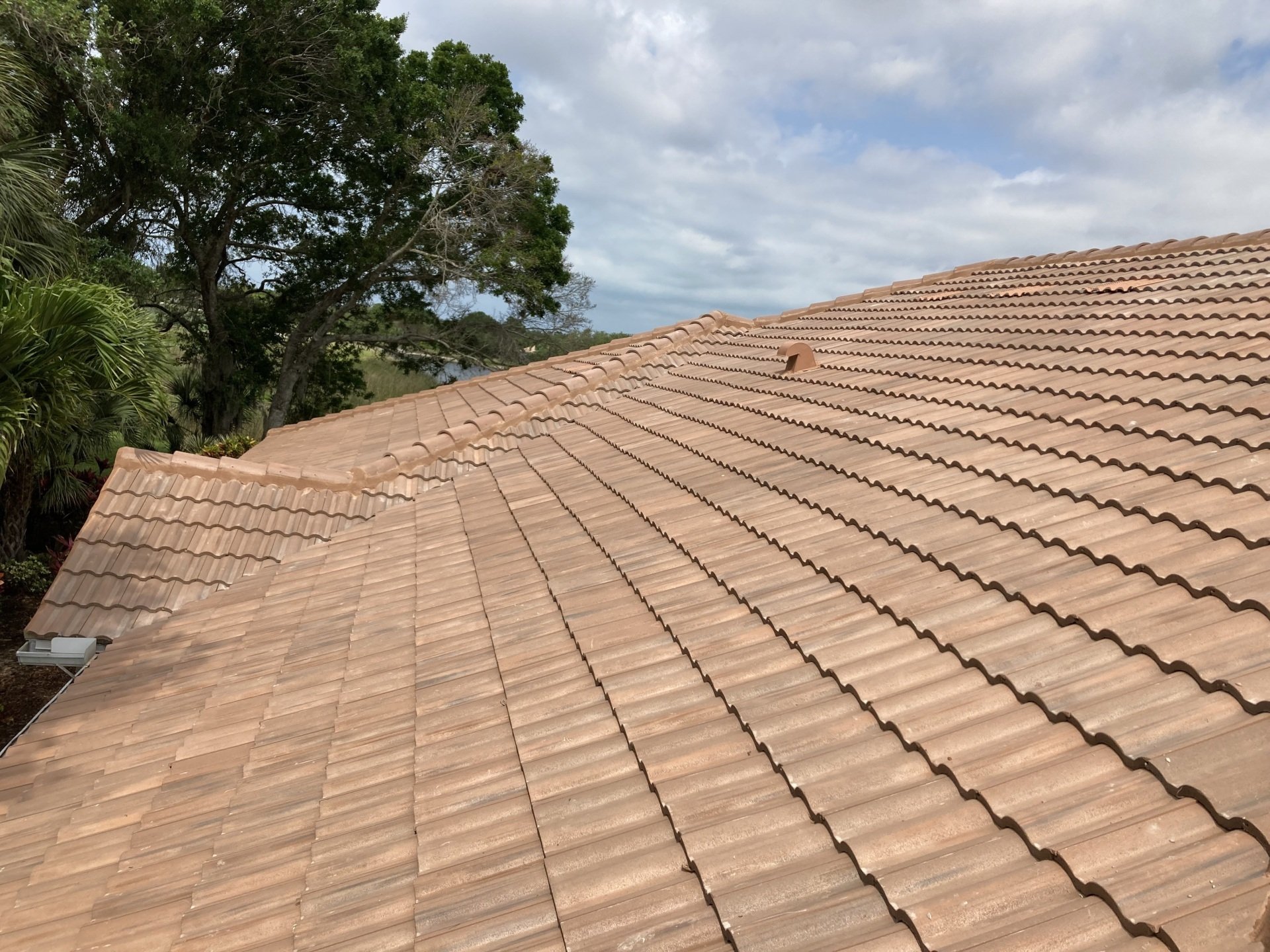 Tile Roofing Photo Gallery | Anthony C Leonard Roofing | Englewood, FL