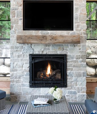 Backyard Fireplace Newburgh, IN | FireMaster Inc.