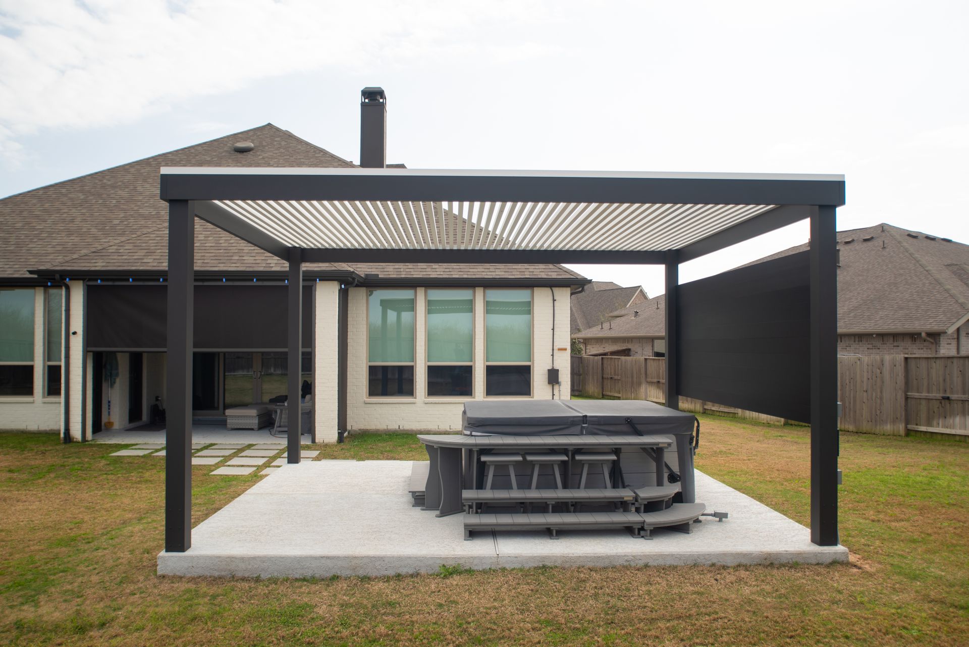 Reveal 4K Aluminum Patio Covers with Modern Style