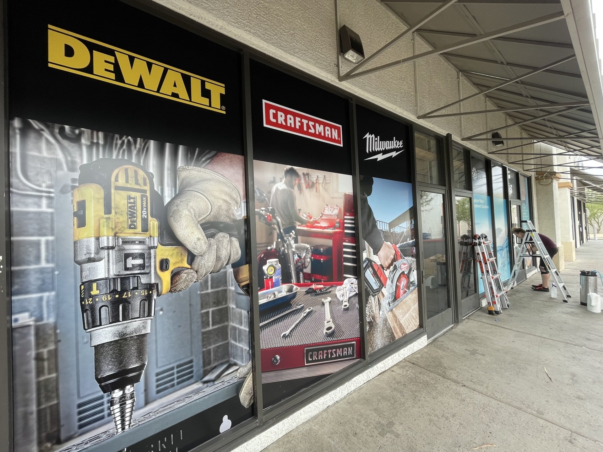 Custom Window Graphics | Wraps | Henderson, NV