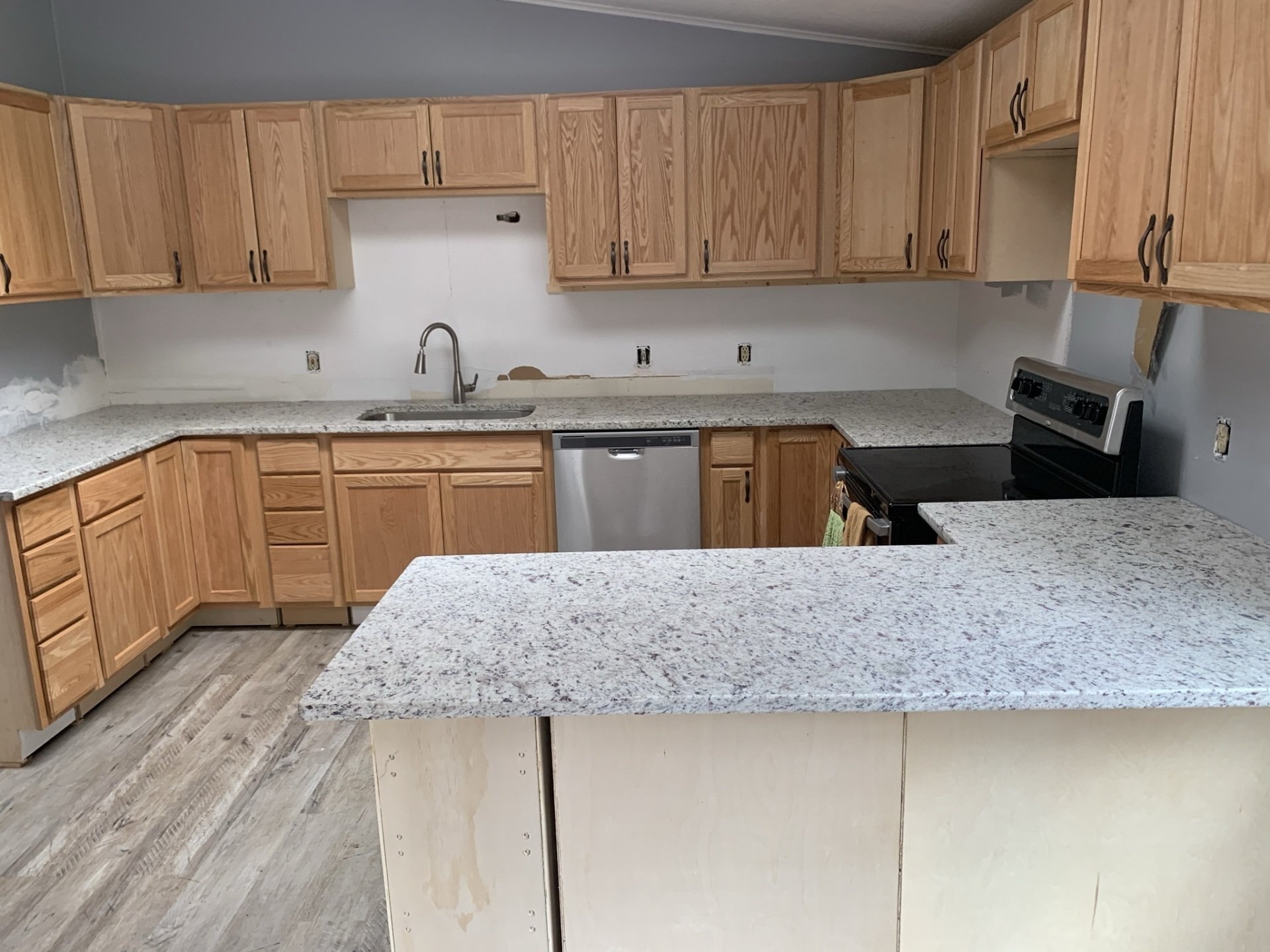 St. Joseph Granite | Quartz | Bellingham, MA