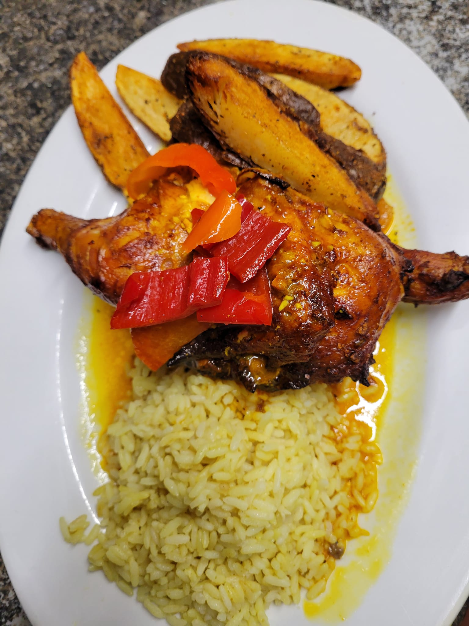 Sports Bar and Grill | Knuckle Heads | New Bedford, MA