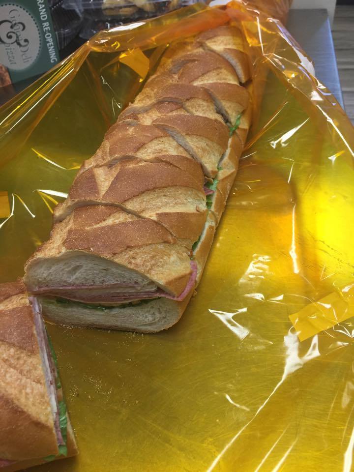 Photo Gallery | Genoa Deli & Pizza