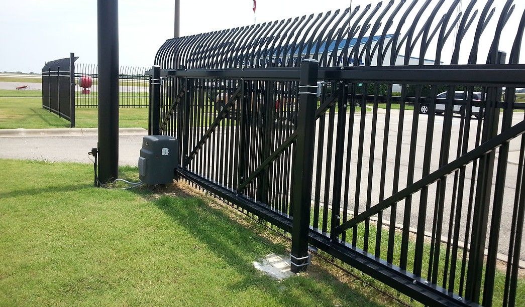 Gallery | T-Bar Fence & Tennis Courts