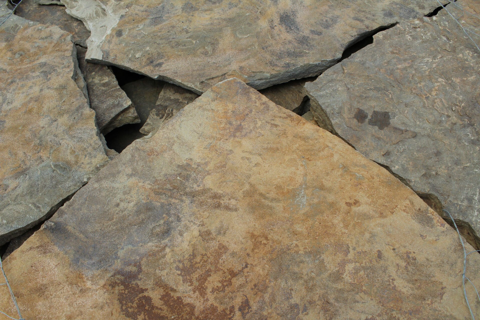 Natural Flagstone | Dry Stack Flagstone | Beaumont, TX