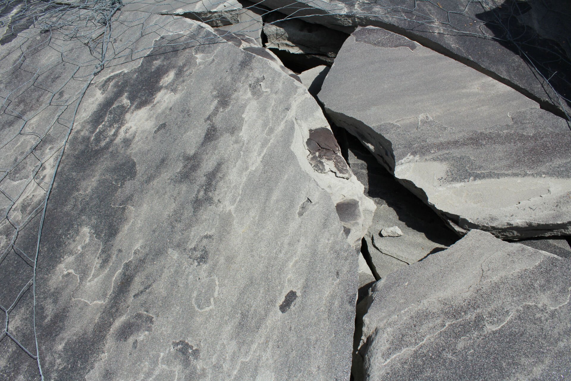 Natural Flagstone | Dry Stack Flagstone | Beaumont, TX