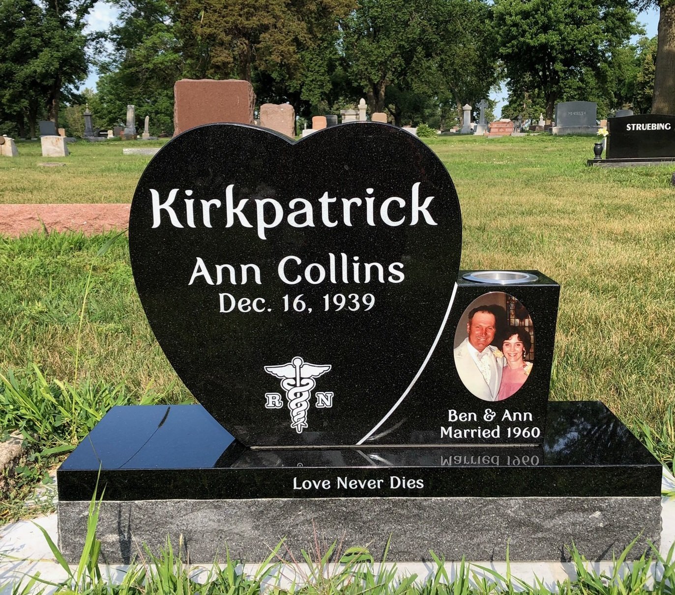 Wegner Monuments, Inc. Single Monuments | Central City, NE